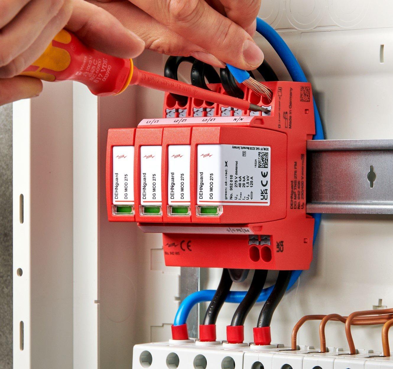 Überspannungsschutz für die Unterverteilung im Wohngebäude | REXEL Germany